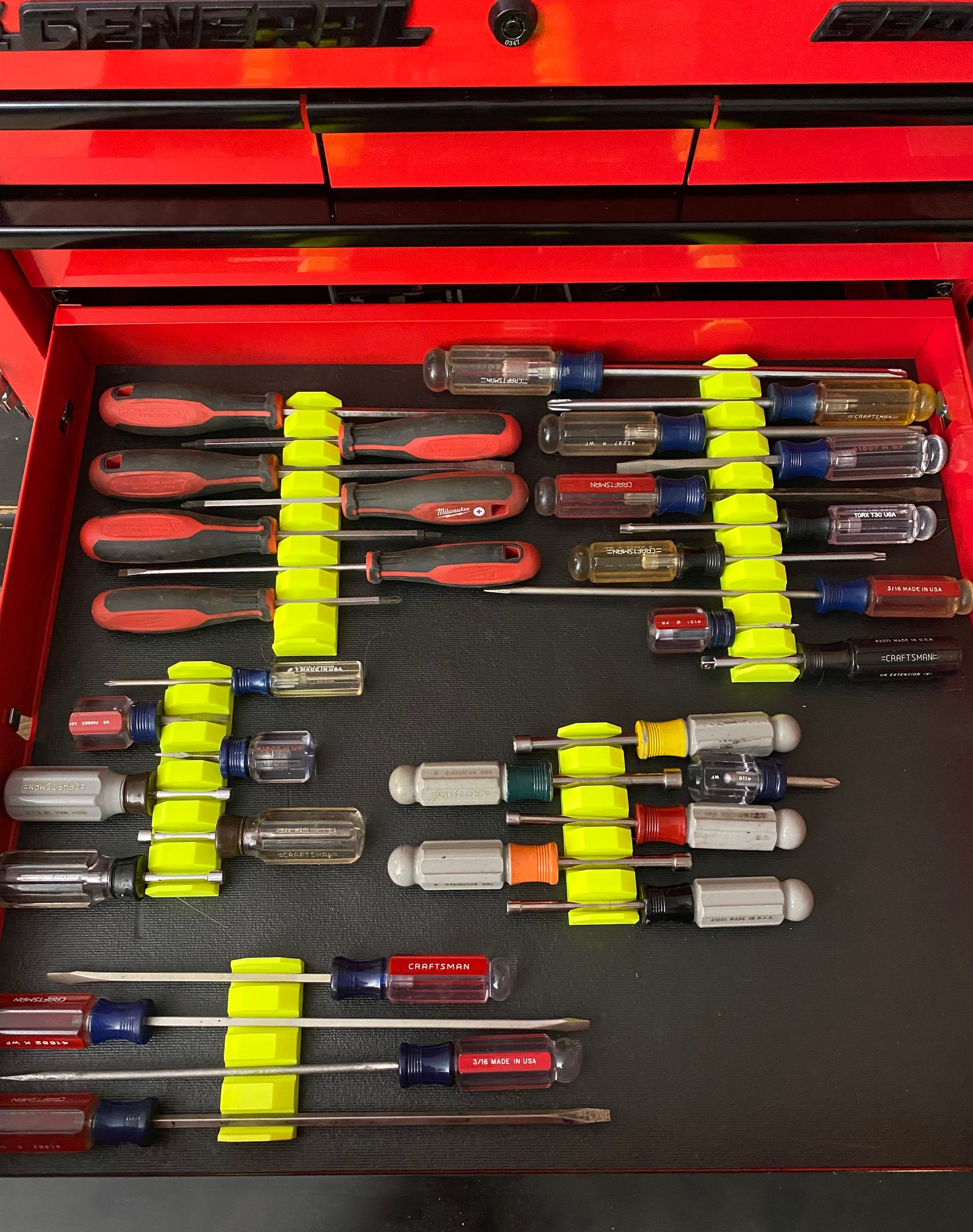 QRT Mag Lock Screwdriver Organizers Rails – QRT Shop